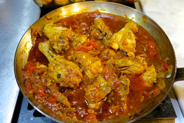 Chicken with Peppers – Pollo con i Peperoni – Coco's Bread